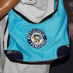 Little Earth | Bags | Rare Little Earth Nhl Pittsburgh Penguin Purse ...
